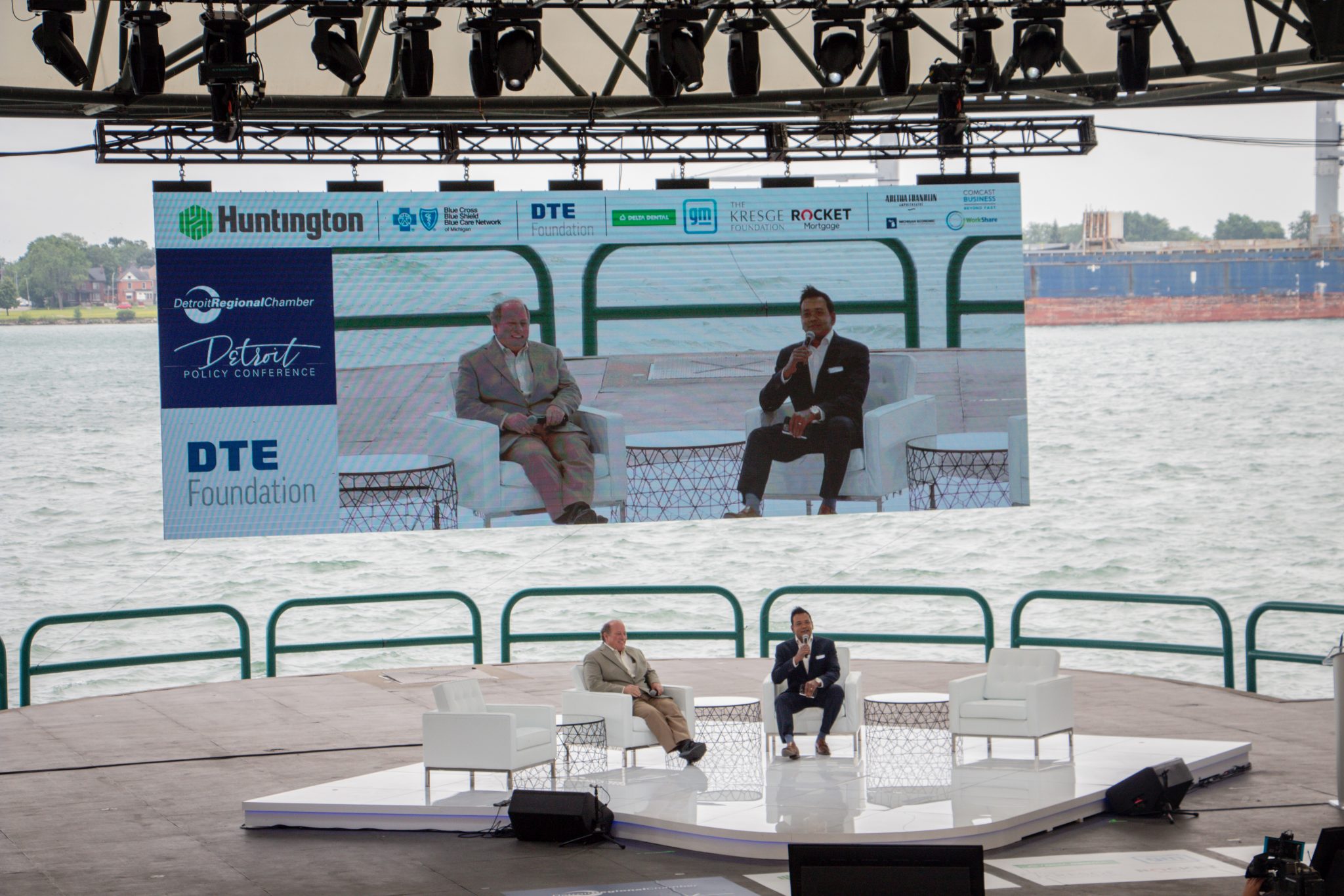 Business: Detroitisit